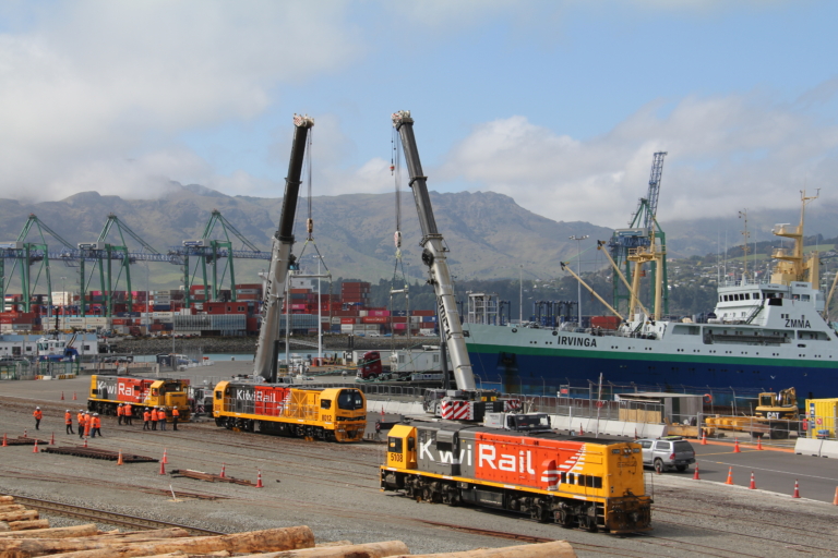 KiwiRail’s new DM class locomotives for the South Island | The ...